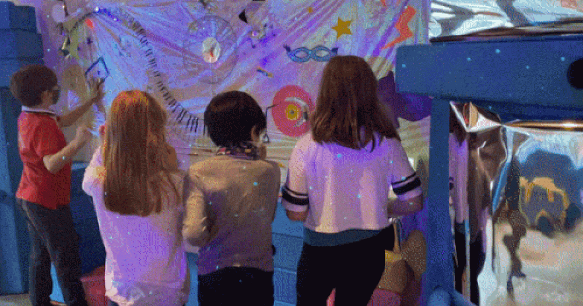 The GIANT Room @ MCNY – Creative STEM Summer Camp | Museum of the City ...